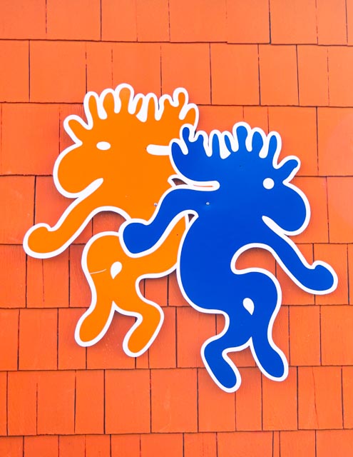 ZzzzMoose – What the Walrus said